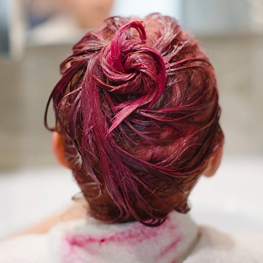 can you dye your hair with red food coloring