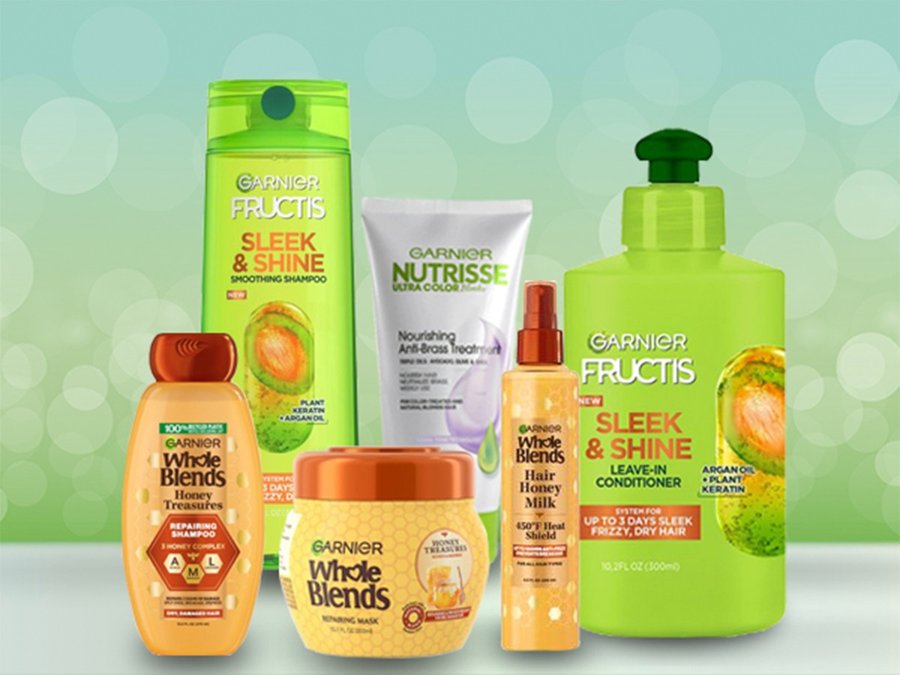 Ultimate Guide: How to Care for Gray Hair Naturally | Garnier