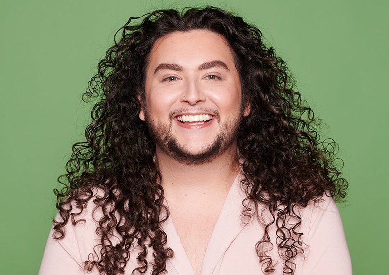 Learn The Best Curly Hair Routines By Curl Type Garnier