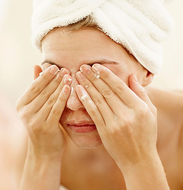 What Is a Facial Cleanser - Skin Care Tips - Garnier