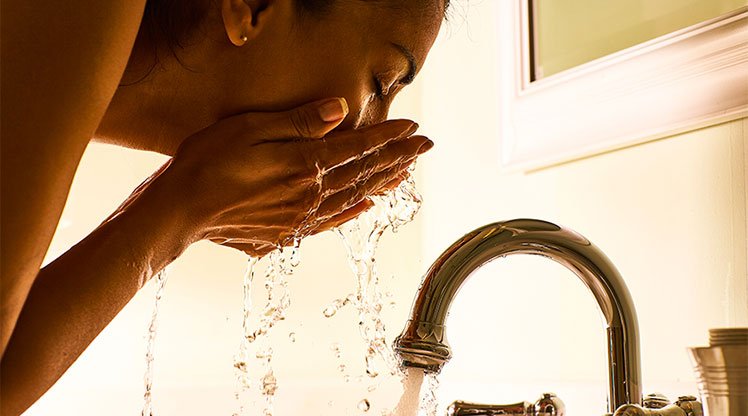 What Exactly Does Dehydrated Skin Mean? - Skin Care - Garnier