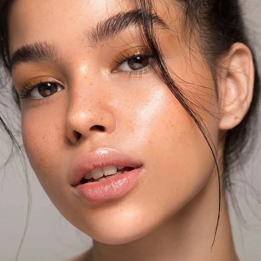 Causes of oily skin and how to solve them - Garnier