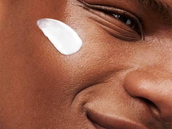 What is clean girl makeup - How to get the look - Garnier