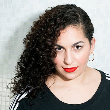 How Do Curl Patterns and Hair Textures Work - Garnier